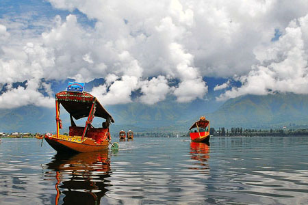 Kashmir Calling Tour-Trip Cost & Itinerary - Ghumney Official Website | Book Holiday Packages Online